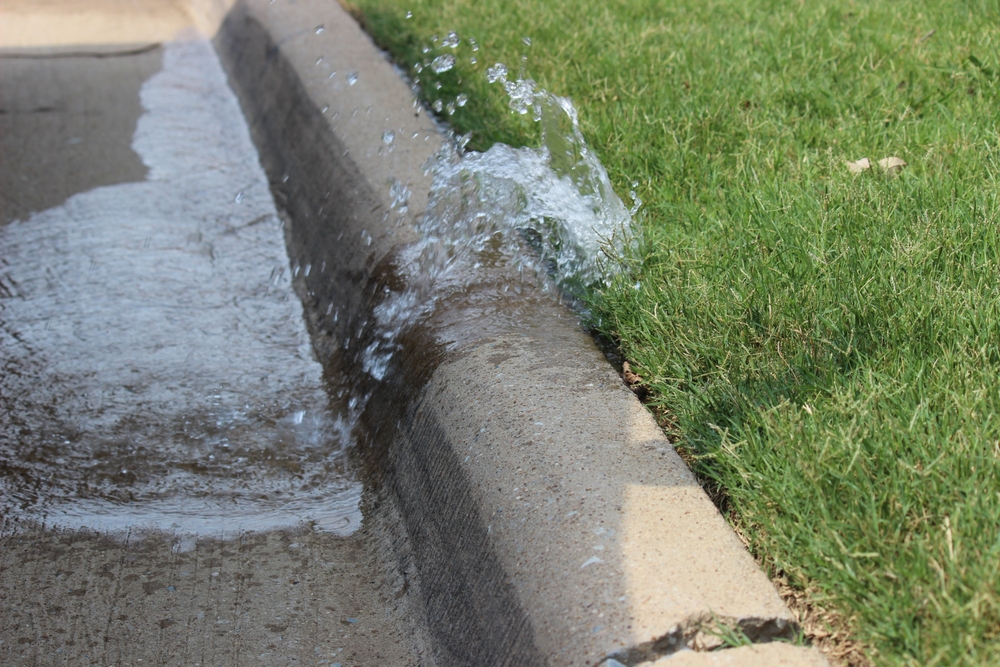 How to Spot and Fix Water Waste in Your Home or Landscape - Husqvarna Water